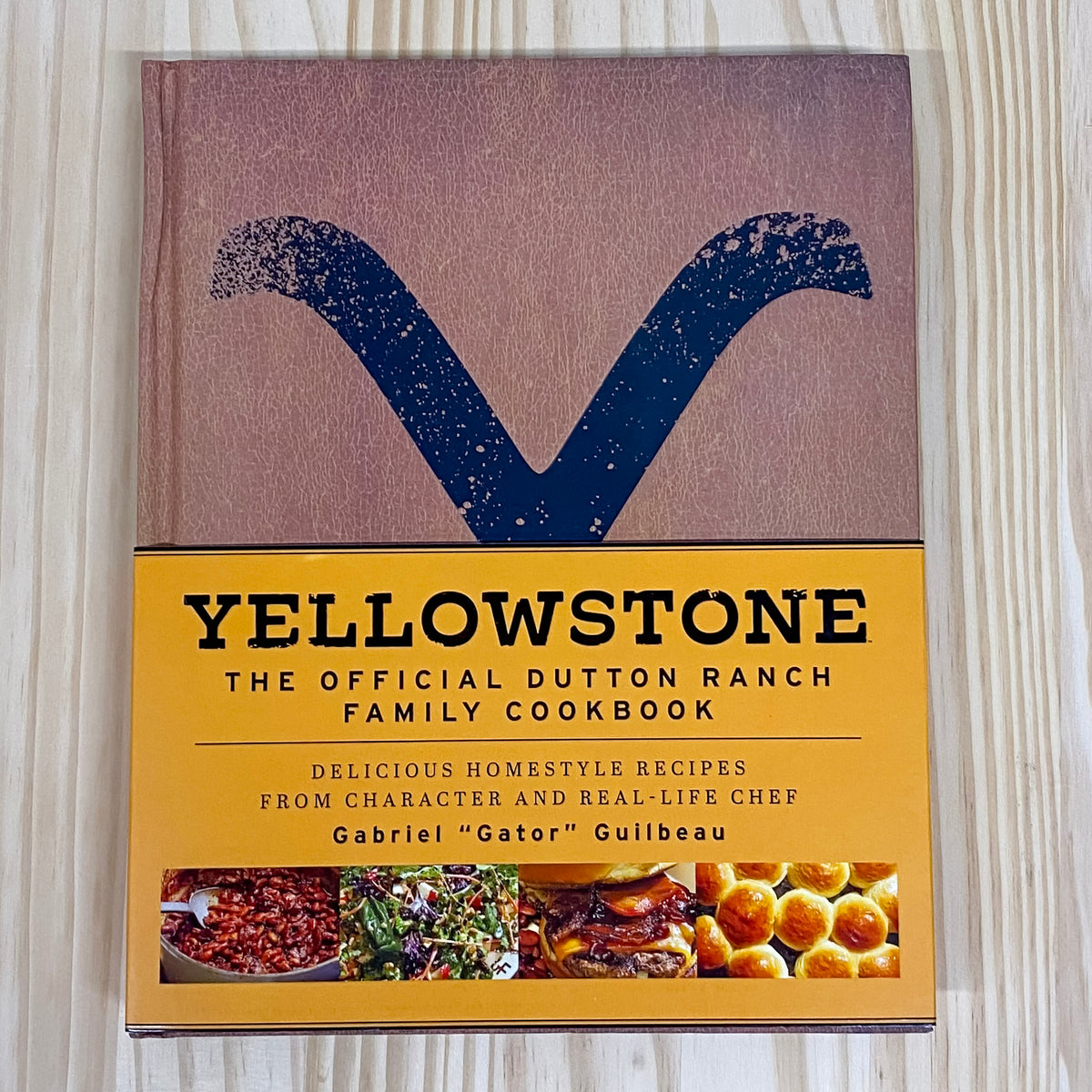 Yellowstone: The Official Dutton Ranch Family Cookbook: Delicious Home ...